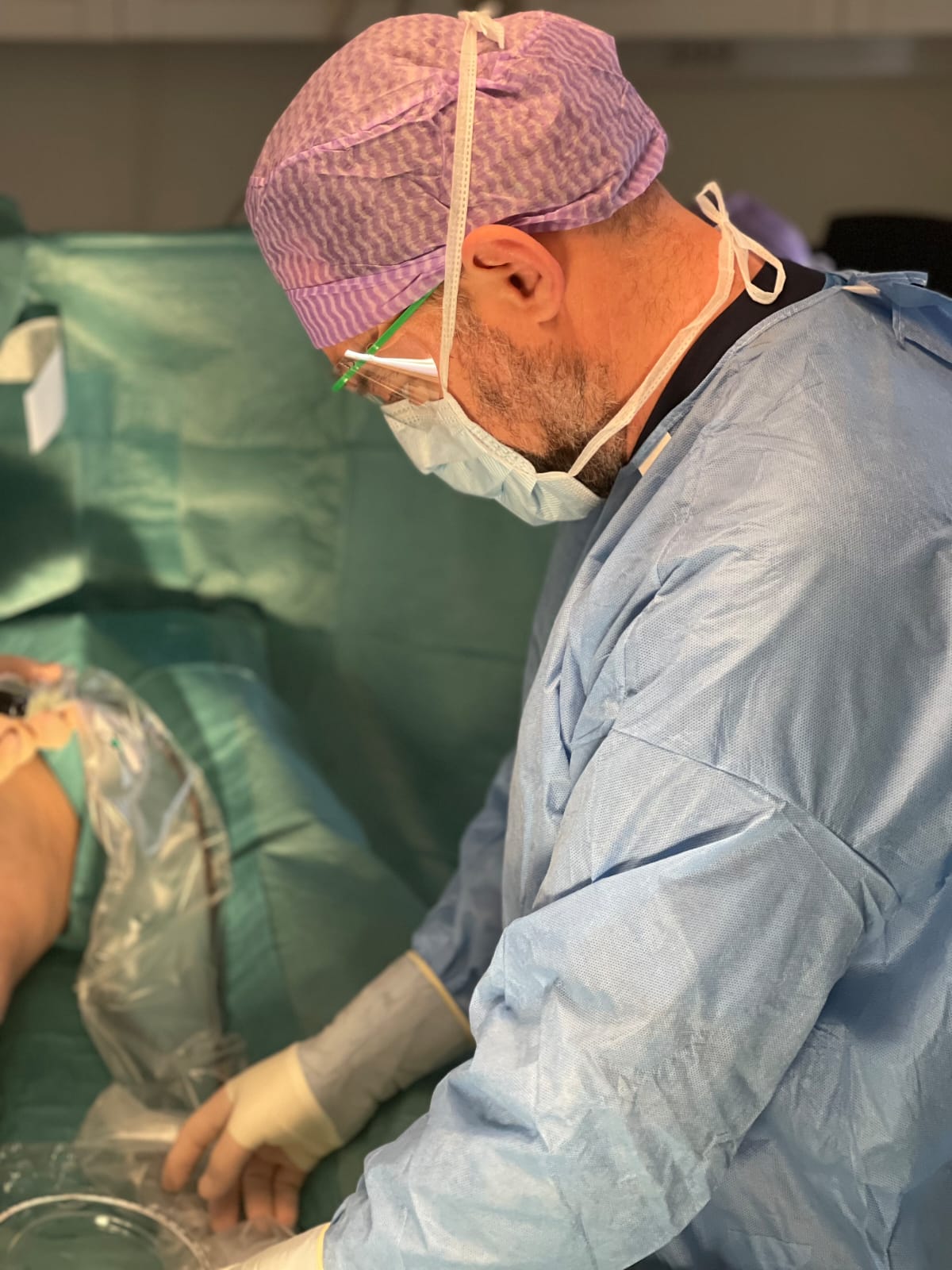 Din kirurgklinik - Hög tillgänglighet - skräddarsydd vård